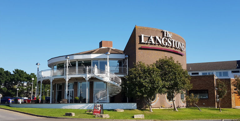 Langstone Quays Resort - PMN Wedding Fayres